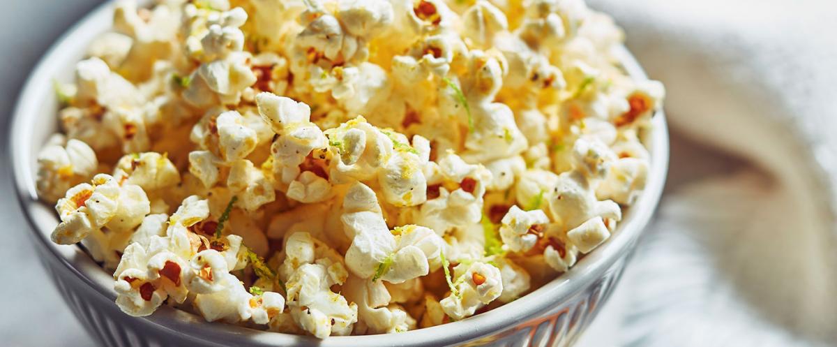 10 recettes de snacks à manger après 20h | RICARDO