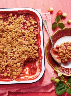 Croustade à la rhubarbe et aux fraises | RICARDO