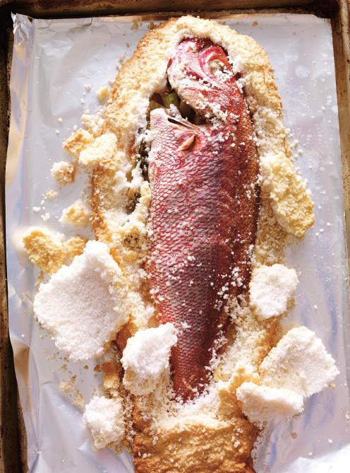 Salt-Crusted Fish | RICARDO