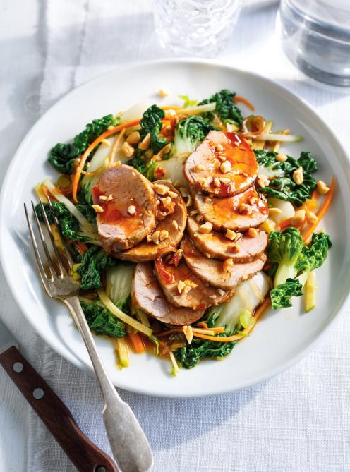 Salade de bok choy et de filet de porc, vinaigrette teriyaki | RICARDO