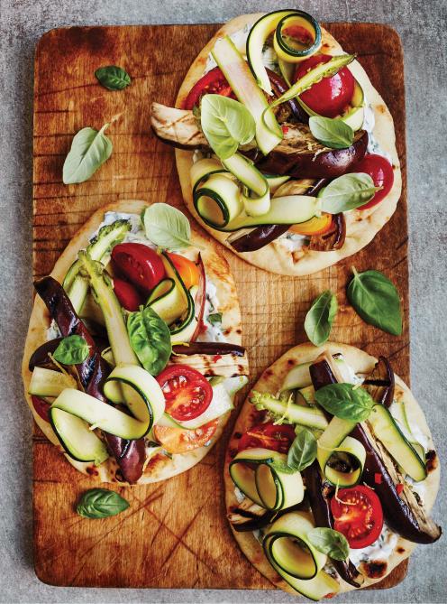 Harvest Vegetable Naan Bread | RICARDO