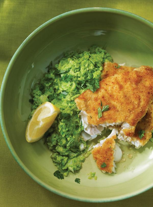Breaded Fish and Mushy Peas | Ricardo
