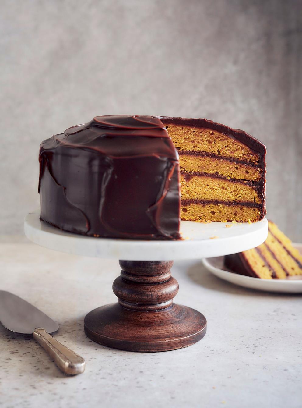 Squash Cake with Dark Chocolate Ganache | RICARDO