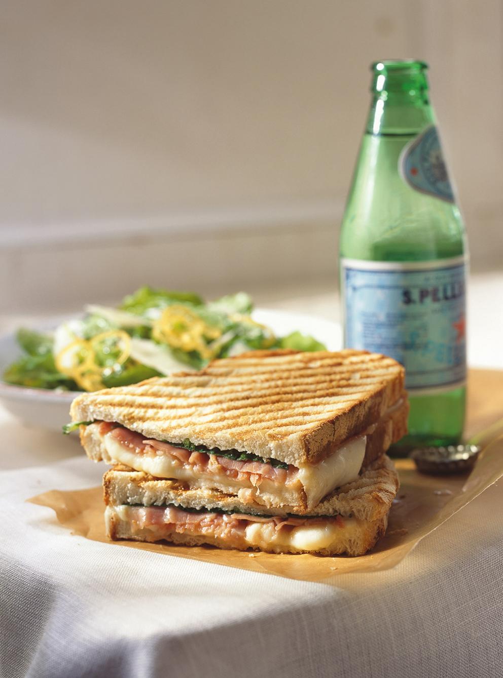 Mozzarella di Bufala Panini (Italian Grilled Cheese) | RICARDO