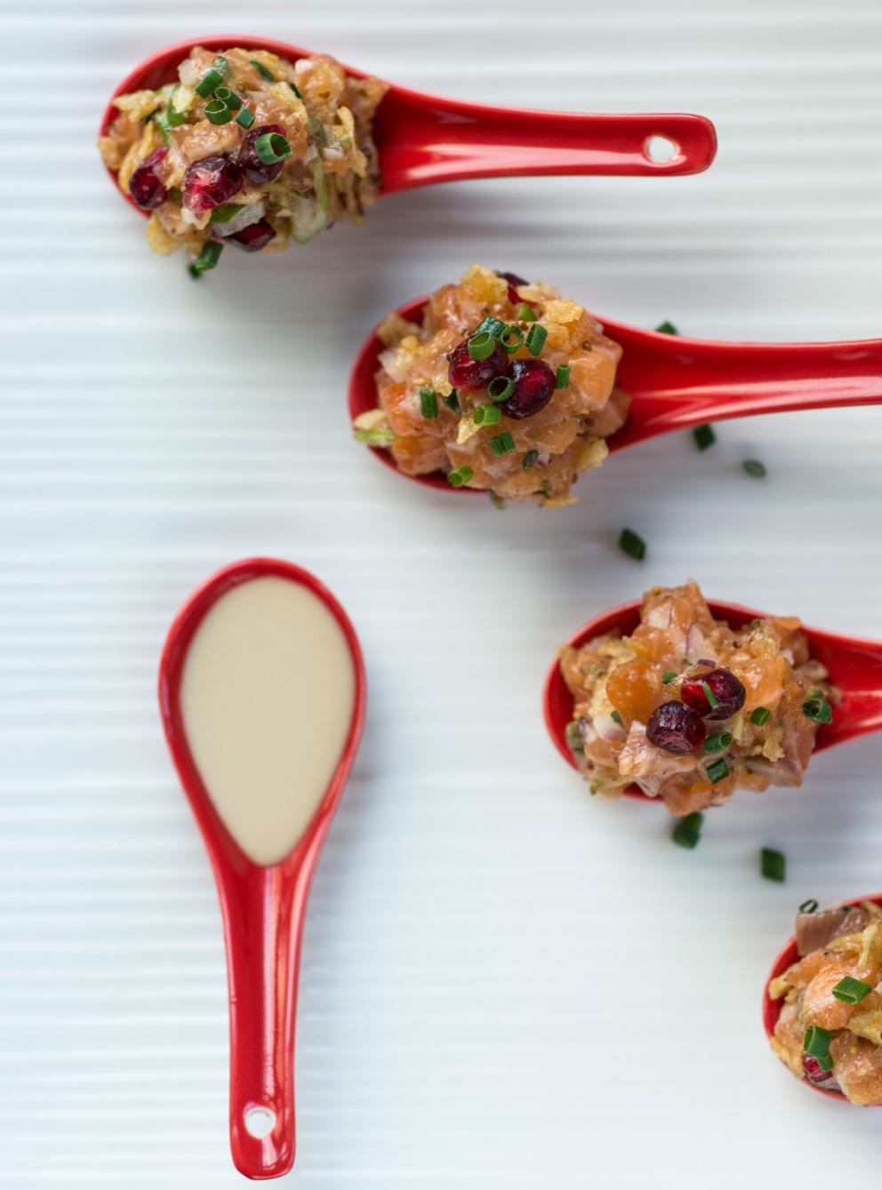 Tartare de duo de saumon, grenade et croustillant salé | RICARDO