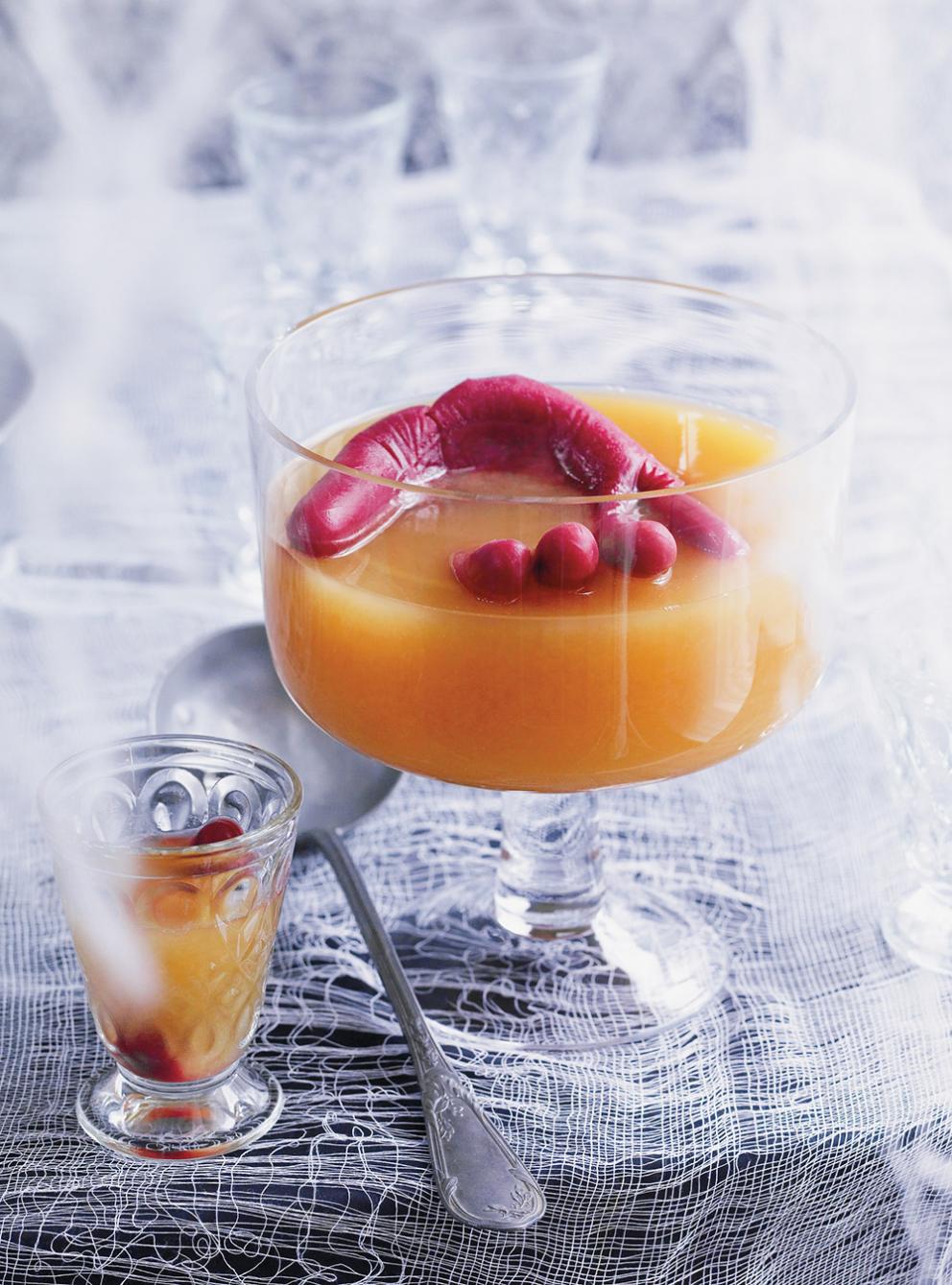 Zombie Punch with Bloody Hands and Fingers (Punch and Fruit-Juice Ice ...