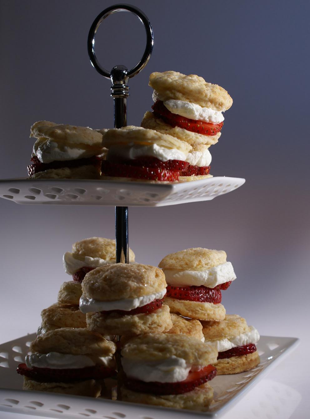 Strawberry mini scones | RICARDO