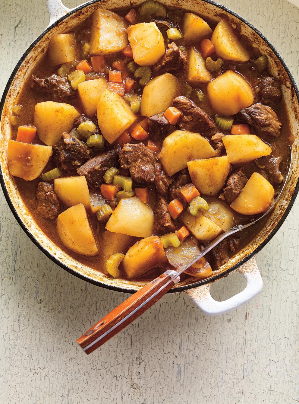 Boeuf braisé aux légumes | RICARDO