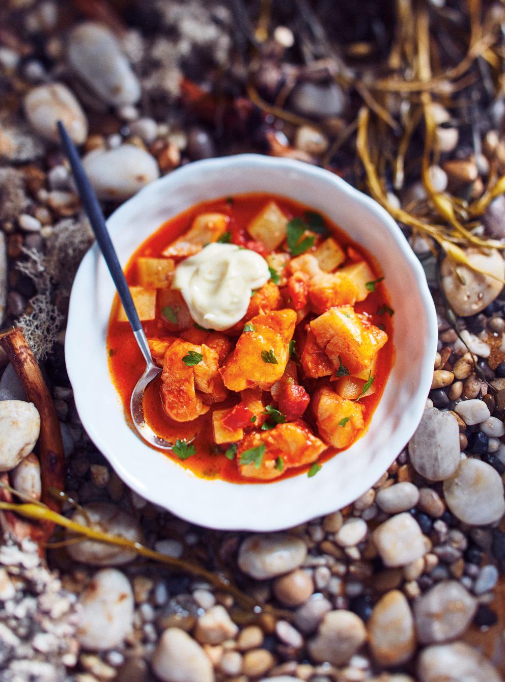 Hake and Potato Stew with Roasted Garlic Mayonnaise | RICARDO