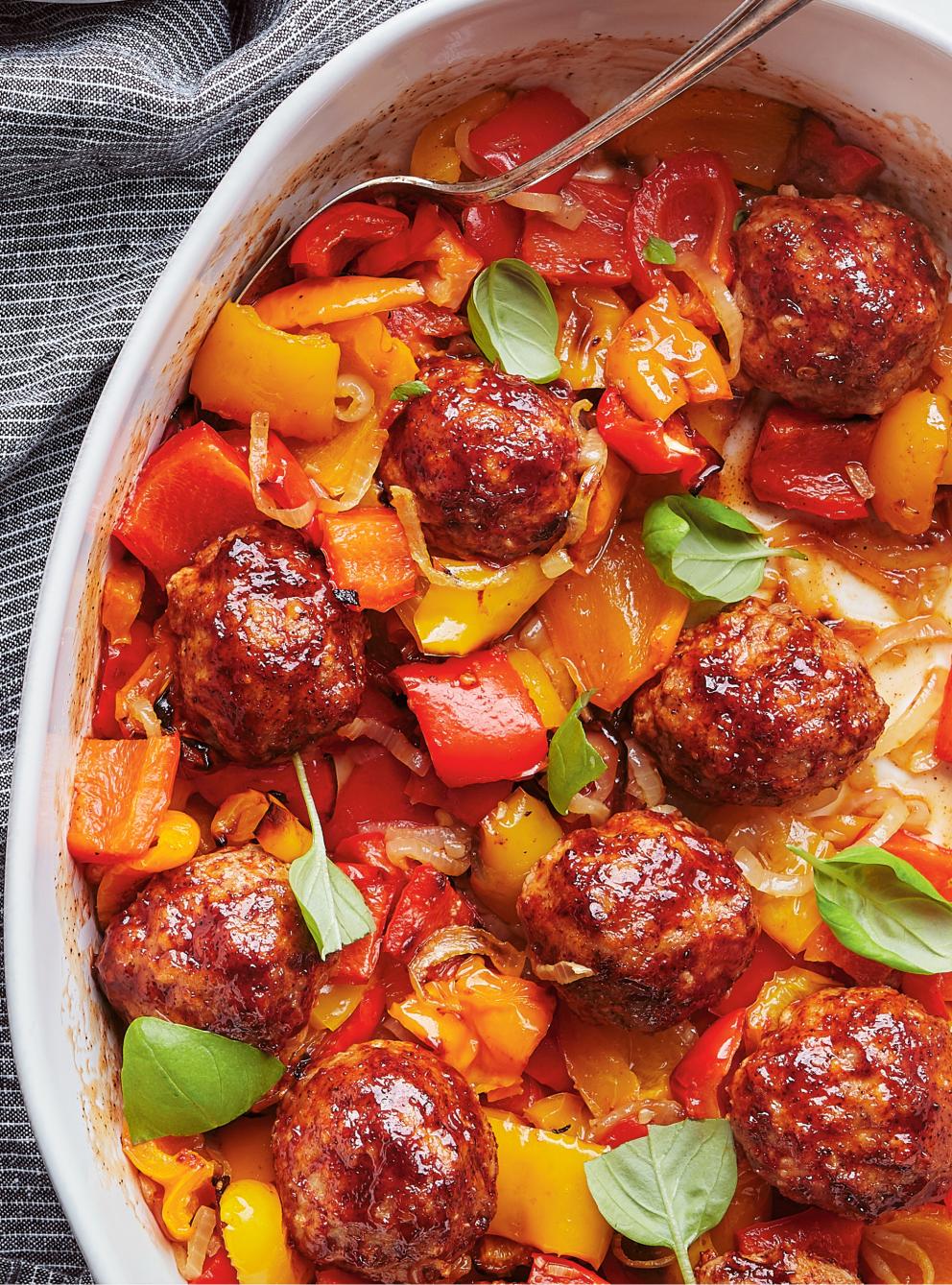 Boulettes de porc à la sauce barbecue et aux poivrons | RICARDO