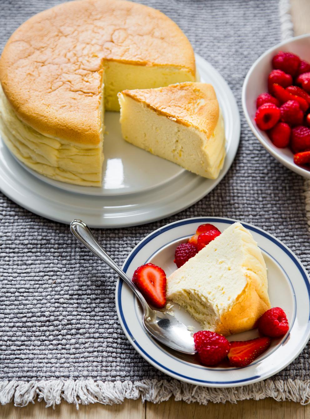 Classic Japanese Cheesecake | RICARDO