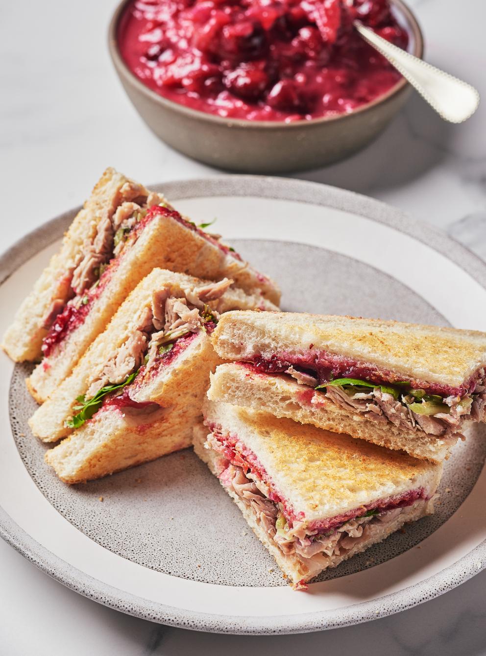 Turkey and Cranberry Chutney Sandwiches | RICARDO