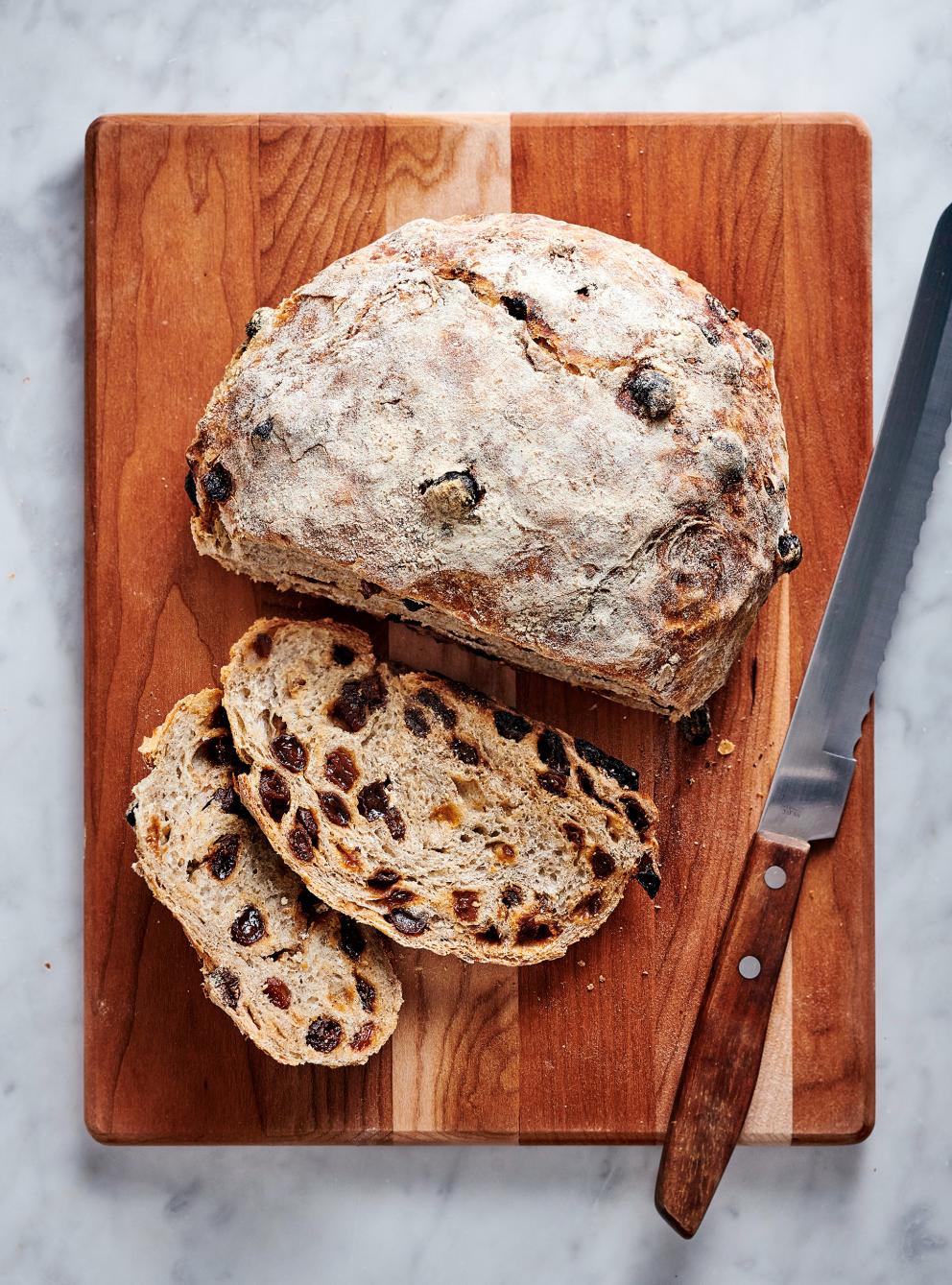 Pain aux raisins et à la cannelle | RICARDO