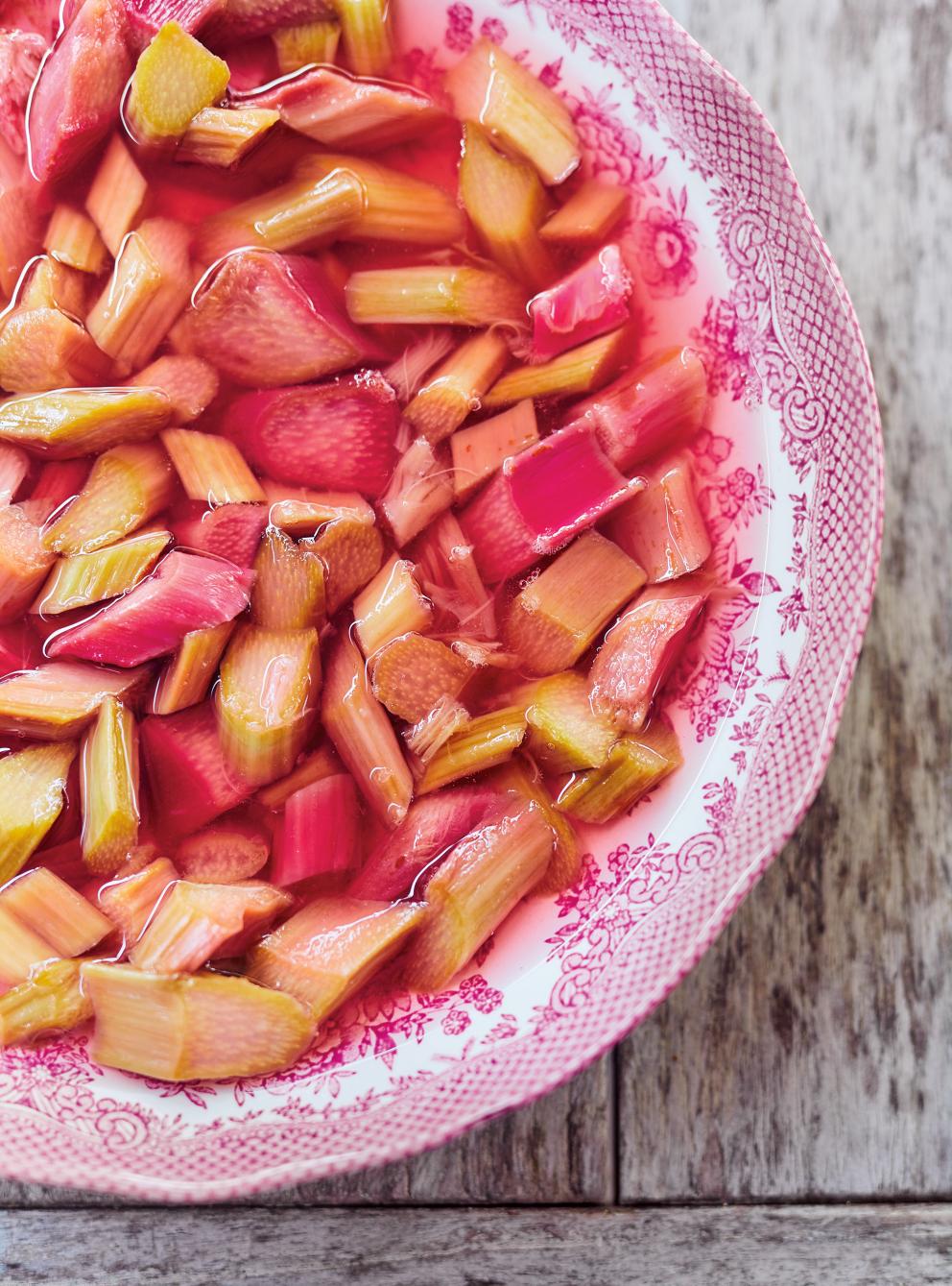 Rhubarbe confite sous vide | RICARDO